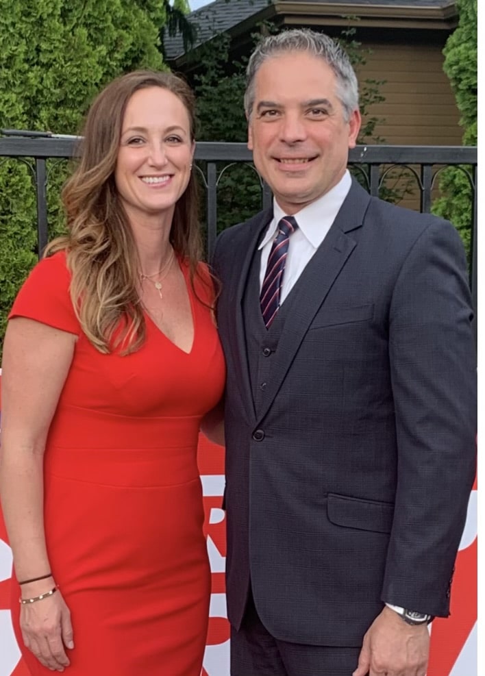 U.S. Senate candidate Dr. Raul Garcia: Senator Cantwell is a “Ghost ...